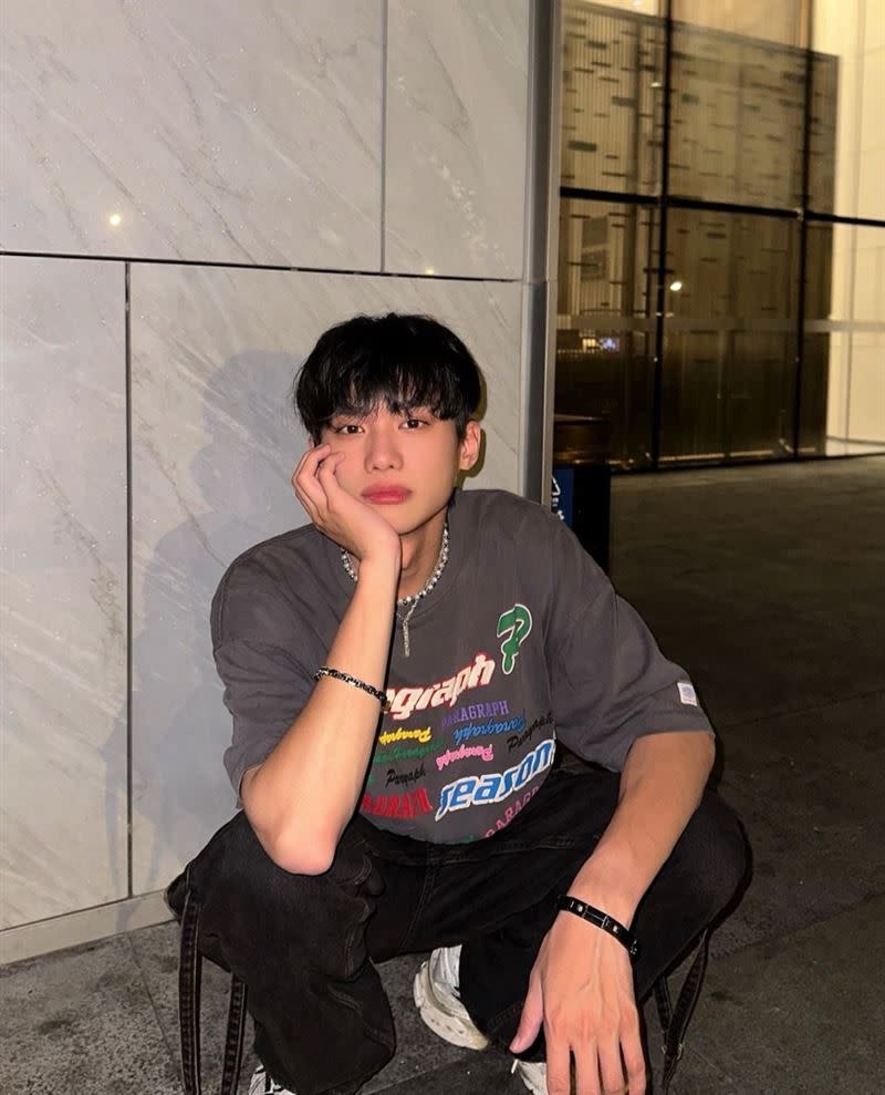 “Vụ bê bối video riêng tư sắp kết thúc. Vũ công Aaron Yan tranh chấp ...