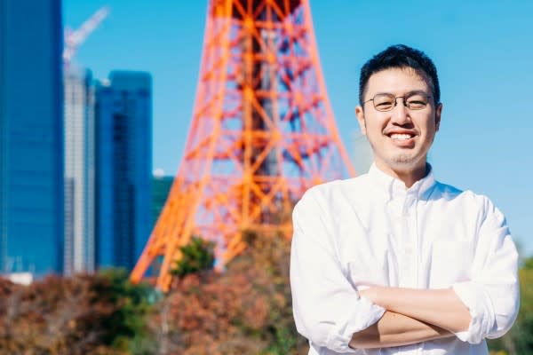 Keith, sinh viên nghiên cứu, sử dụng dặm bay khám phá Tokyo chân thực ...